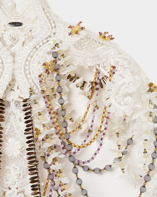 white opal scallop head dress – tanakadaisuke