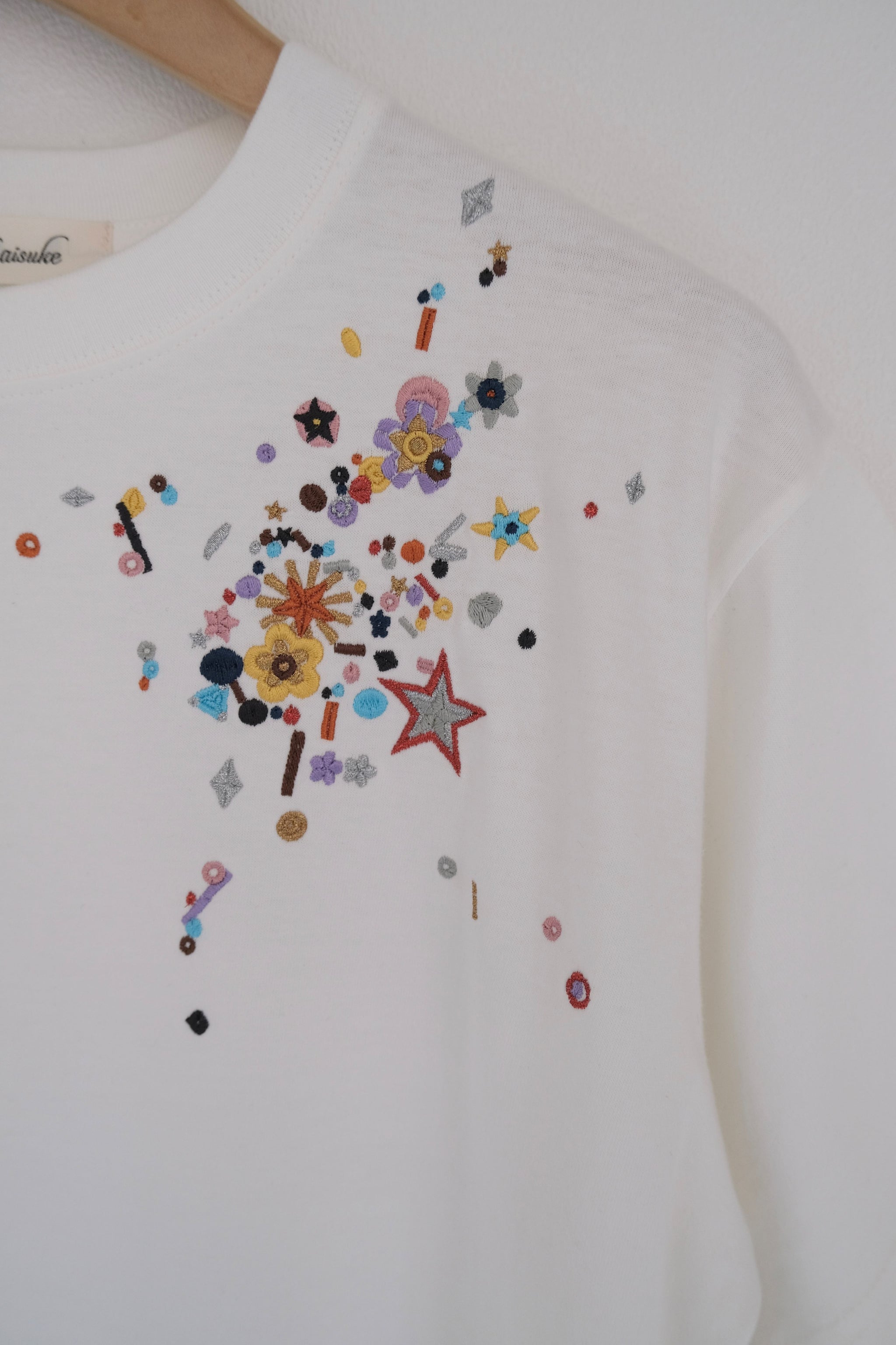 childhood spangle T-shirt White – tanakadaisuke